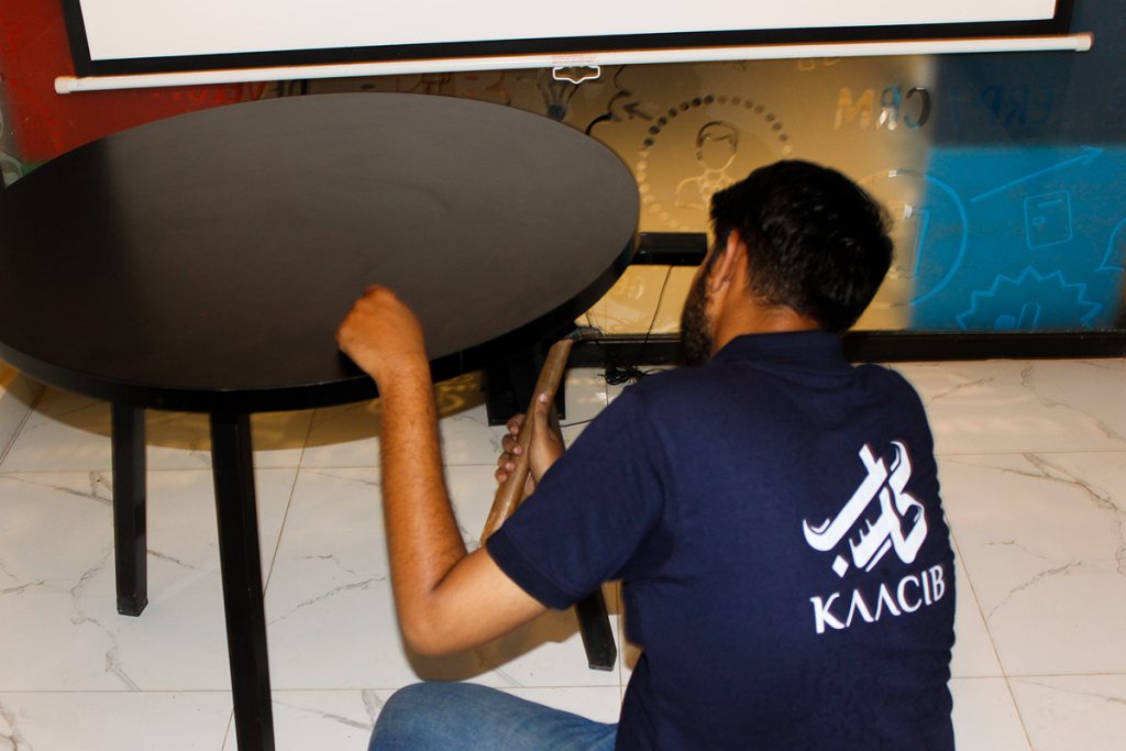 Online Carpenter Services in Karachi, Pakistan - Kaacib